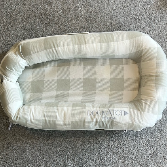 Dockatot | Accessories | Eeuc Dock A Tot Deluxe | Poshmark